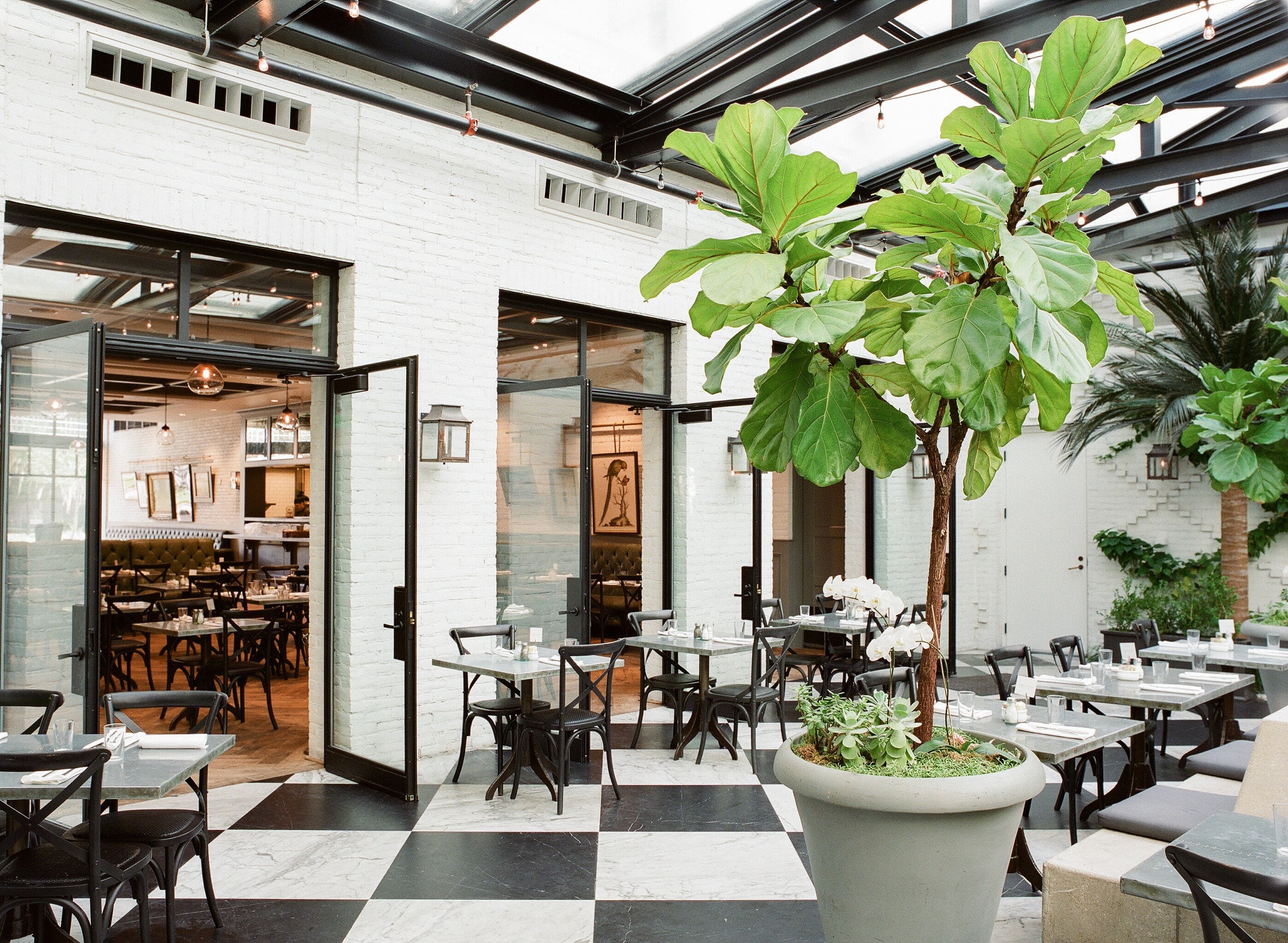 The Restaurant – Oxford Exchange Retail