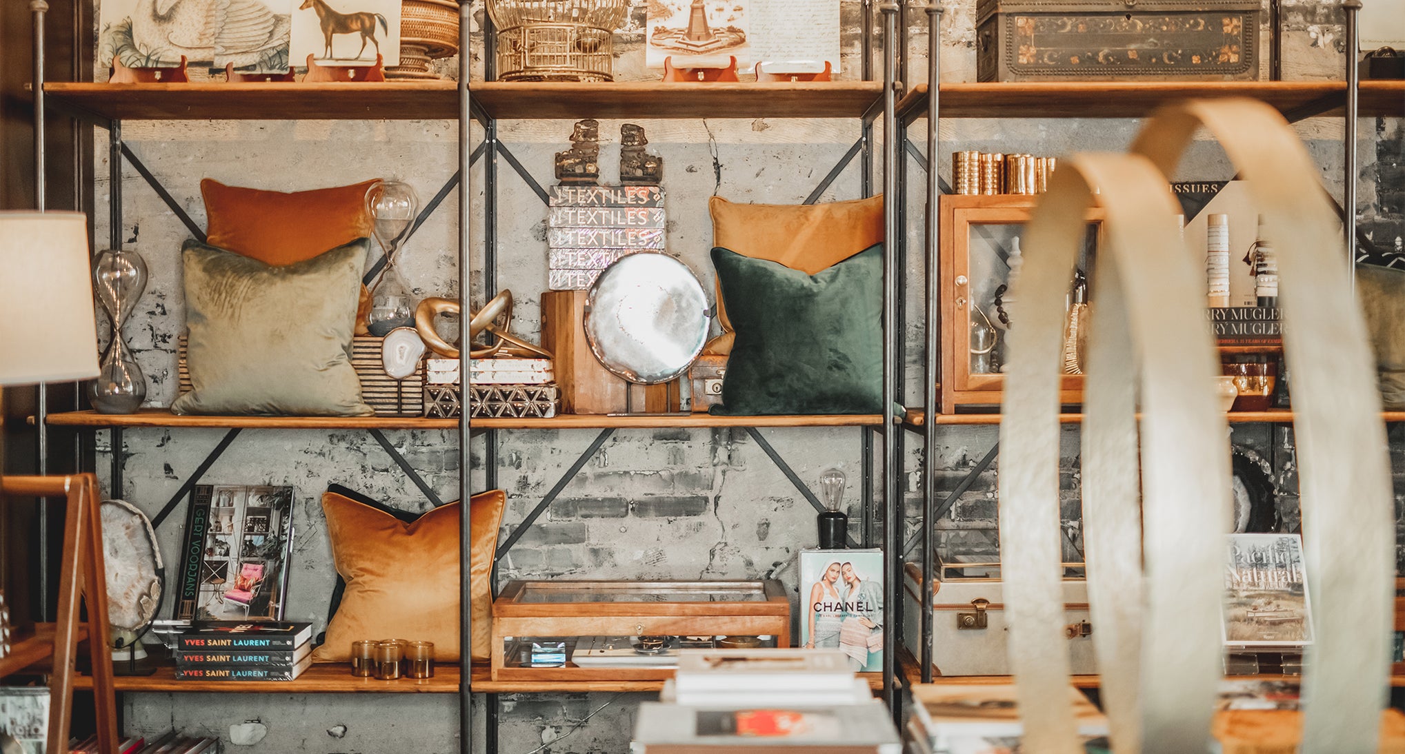 Oxford Exchange | oxfordexchange.com – Oxford Exchange Retail